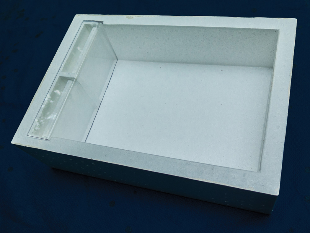 A Simple Hivetop Feeder for Top-Bar Hives | Bee Culture